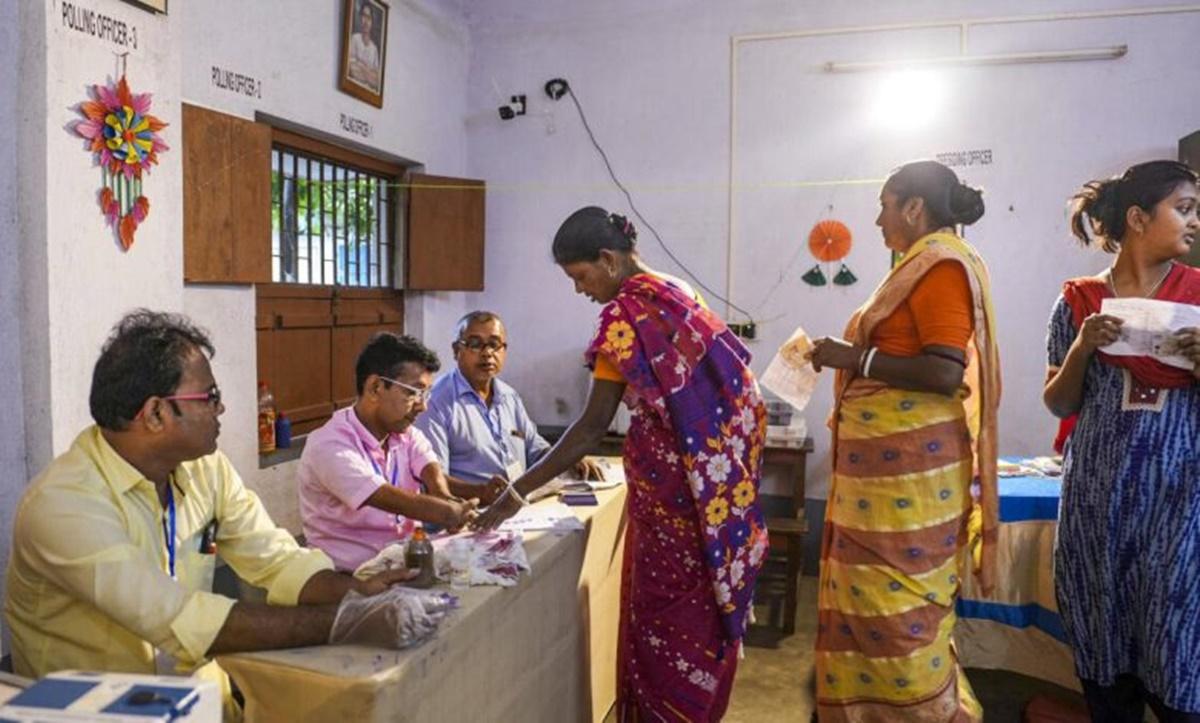 Gujarat Gram Panchayat Election Results: Over 4,500 Villages Declare ...